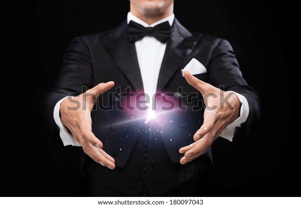 Magic Performance Circus Show Concept Magician Foto stock 180097043 ...