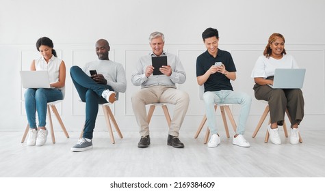 71,788 Waiting pose Images, Stock Photos & Vectors | Shutterstock