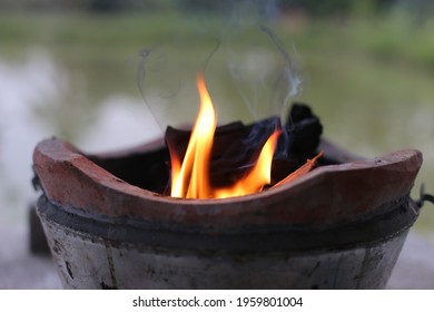 Making Fire Brazier Stock Photo 1959801004 | Shutterstock