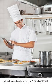 11,606 Computer chef Images, Stock Photos & Vectors | Shutterstock