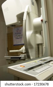 Mammogram Machine Stock Photo 17230678 | Shutterstock