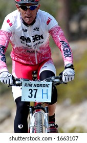 Man Bike Race Stock Photo 1663107 | Shutterstock