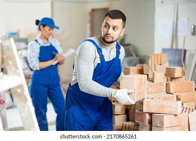 Man Builder Carrying Bricks While Working Stock Photo 2170865261 ...