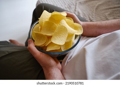3,754 Man eating crispy Images, Stock Photos & Vectors | Shutterstock