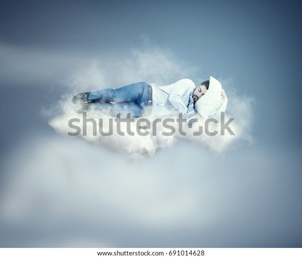 Man Floating Air While Sleeping On Foto de stock 691014628 | Shutterstock