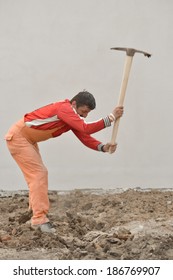 Man Using Sledgehammer Stock Photo 186769907 | Shutterstock
