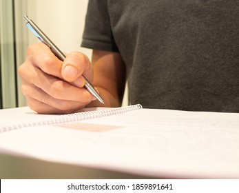 1,691 Writing down goals Images, Stock Photos & Vectors | Shutterstock