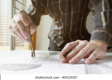 Mans Hand Compass Mechanical Engineer Work Stock Photo 403129207 ...