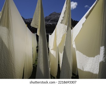 2,628 Sheets Drying Sun Images, Stock Photos & Vectors | Shutterstock