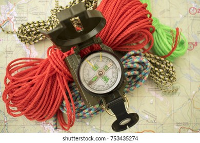 Map Compass Ropes Simple Navigation Tools Stock Photo 753435274 ...