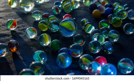 15,043 Clear glass marble Images, Stock Photos & Vectors | Shutterstock
