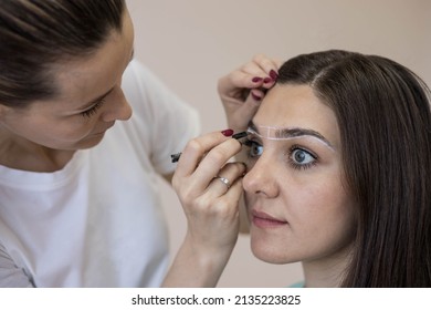 3,636 Eyebrow mark Images, Stock Photos & Vectors | Shutterstock