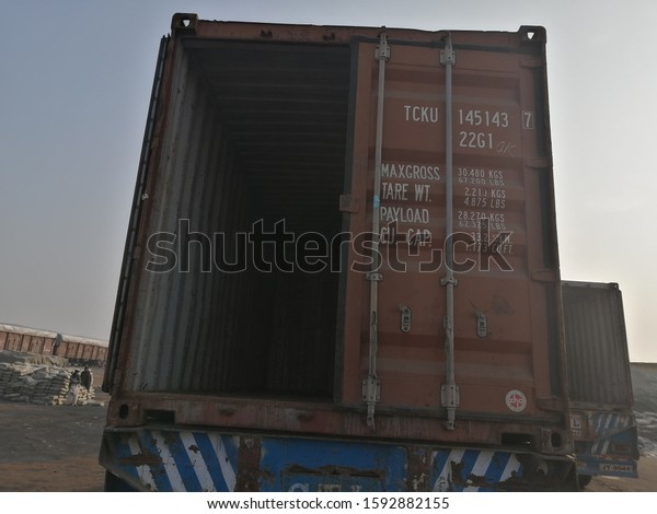 Maroon Shipping Empty Container Dry Port Stock Photo 1592882155 ...