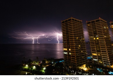 5,020 Tropic lightning Images, Stock Photos & Vectors | Shutterstock