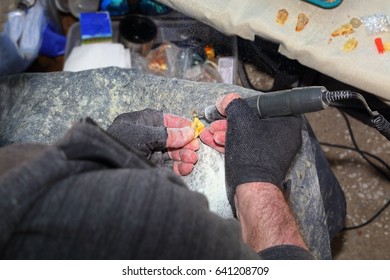 129 Amber drilling Images, Stock Photos & Vectors | Shutterstock