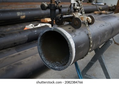 348 Autogenous cutting Images, Stock Photos & Vectors | Shutterstock