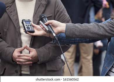 10,495 Interview newspaper Images, Stock Photos & Vectors | Shutterstock