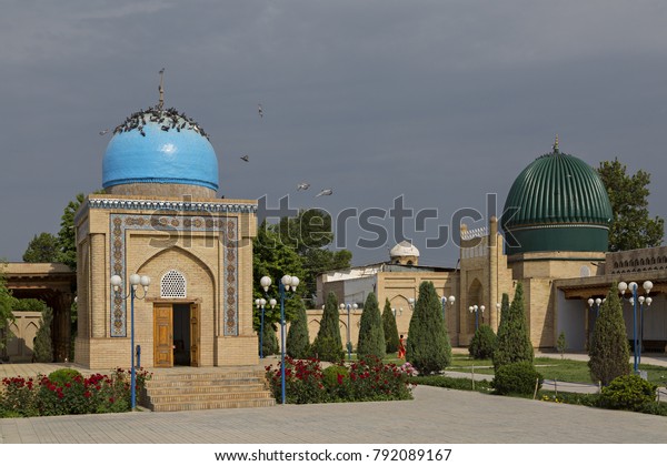 1 Pir Siddik Images, Stock Photos & Vectors | Shutterstock