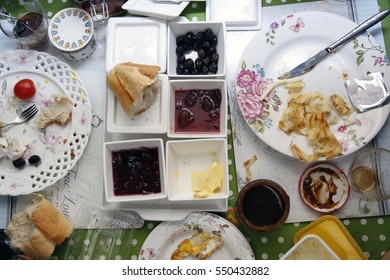 13,299 Messy breakfast Images, Stock Photos & Vectors | Shutterstock