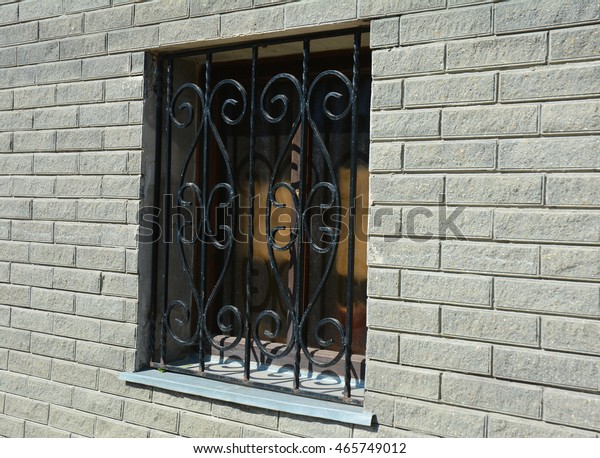 Metal Grid Window Security Bars Stock Photo 465749012 | Shutterstock