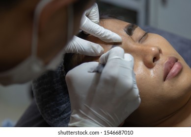 458 Micro blading hand tools Images, Stock Photos & Vectors | Shutterstock