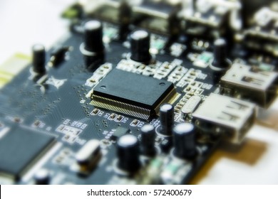 Microchips Transistors Stock Photo 572400679 | Shutterstock