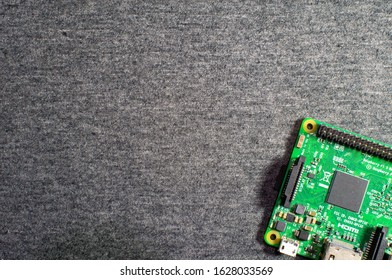 Microcontroller Board Iot Project Stem Education Stock Photo 1628033569 ...