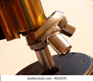 Microscope Turret Stock Photo 9053470 | Shutterstock