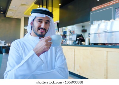 2,037 Emirati men business Images, Stock Photos & Vectors | Shutterstock