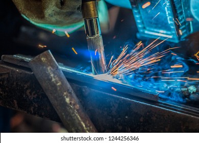 111 Mag welding process Images, Stock Photos & Vectors | Shutterstock