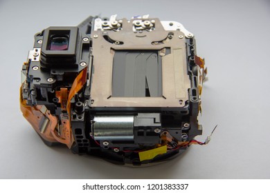 433 Broken camera flash Images, Stock Photos & Vectors | Shutterstock