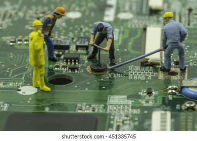 19,295 Mini worker Images, Stock Photos & Vectors | Shutterstock