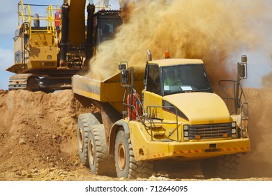 69,937 imágenes de Mining vehicle - Imágenes, fotos y vectores de stock ...
