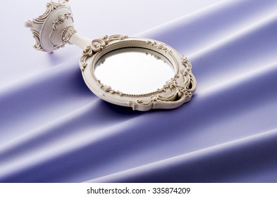 184 Mirror Draped In Cloth Images, Stock Photos & Vectors | Shutterstock