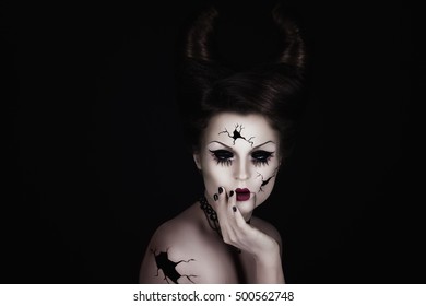 68 Oddly shaped horns Images, Stock Photos & Vectors | Shutterstock