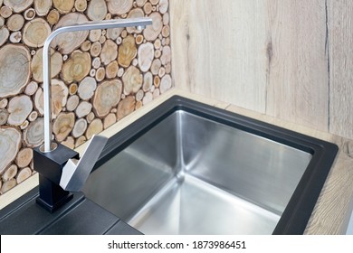 294 Tree trunk sink Images, Stock Photos & Vectors | Shutterstock