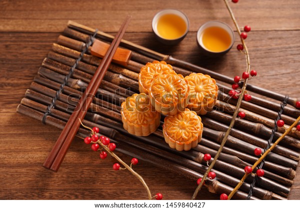 Moon Cake Mooncake Table Setting Round Stock Photo (Edit Now) 1459840427