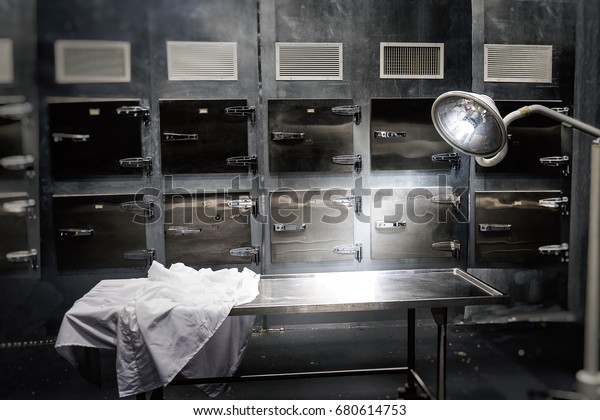 2.289 imagens de Morgue background Imagens, fotos stock e vetores ...