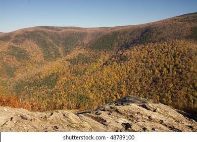 16,054 Rock ledge Images, Stock Photos & Vectors | Shutterstock