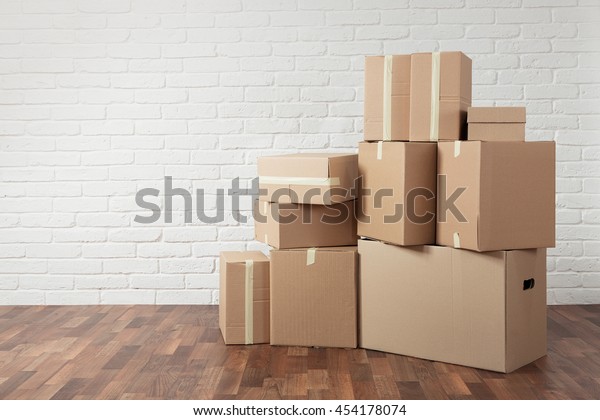 22,560 Move Receiver Images, Stock Photos & Vectors | Shutterstock