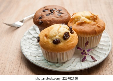 688 Square Muffin Bar Images, Stock Photos & Vectors | Shutterstock
