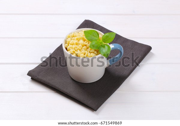 Mug Small Pasta Shells On Dark Stock Photo 671549869 | Shutterstock
