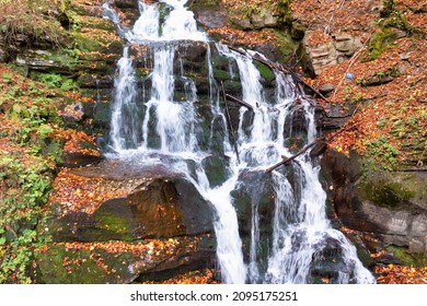 9,148 Narrow waterfall Images, Stock Photos & Vectors | Shutterstock