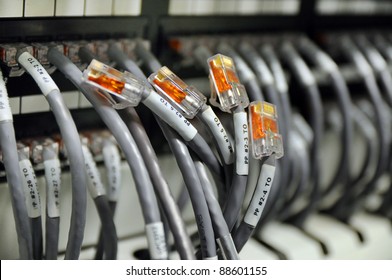 80,350 Security cables Images, Stock Photos & Vectors | Shutterstock