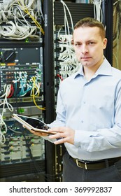 Network Engineer Admin Data Center Stock Photo 369992837 | Shutterstock