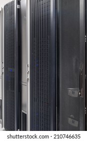 Doors Mainframes Data Center 스톡 사진 326577014 | Shutterstock