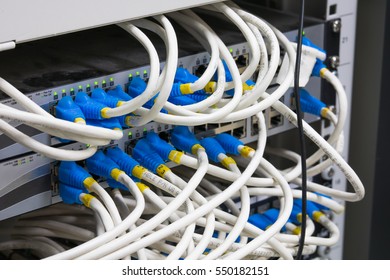 Network Switch Hub Ethernet Cables Lan Foto Stok 550182151 | Shutterstock