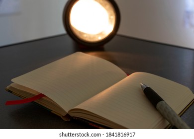 1,361 Flashlight pen Images, Stock Photos & Vectors | Shutterstock