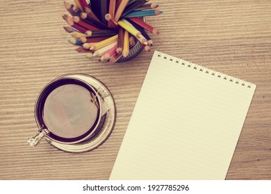 54,856 Pencil Pen Art Table Images, Stock Photos & Vectors | Shutterstock