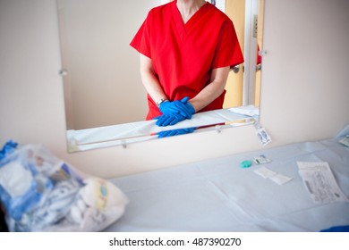 Nurses Reflection Mirror Stock Photo 487390270 | Shutterstock